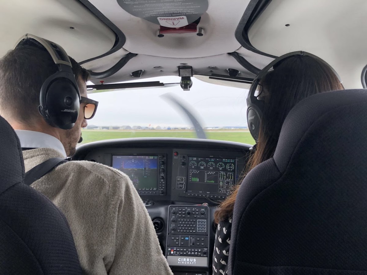 Introductory Flight | Familiarization (FAM) Flight | Professional ...